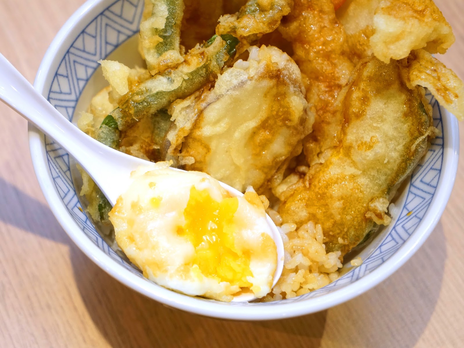 PinkyPiggu: TENSHO (天勝) Japanese Speciality Tendon by MOF @ Centrepoint ...