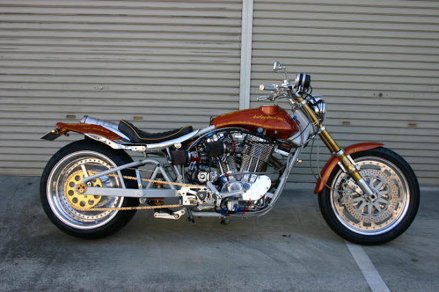 motor racing queen: Harley "HRV4 Radial 4Valve Engine" by Hot-Dock ...