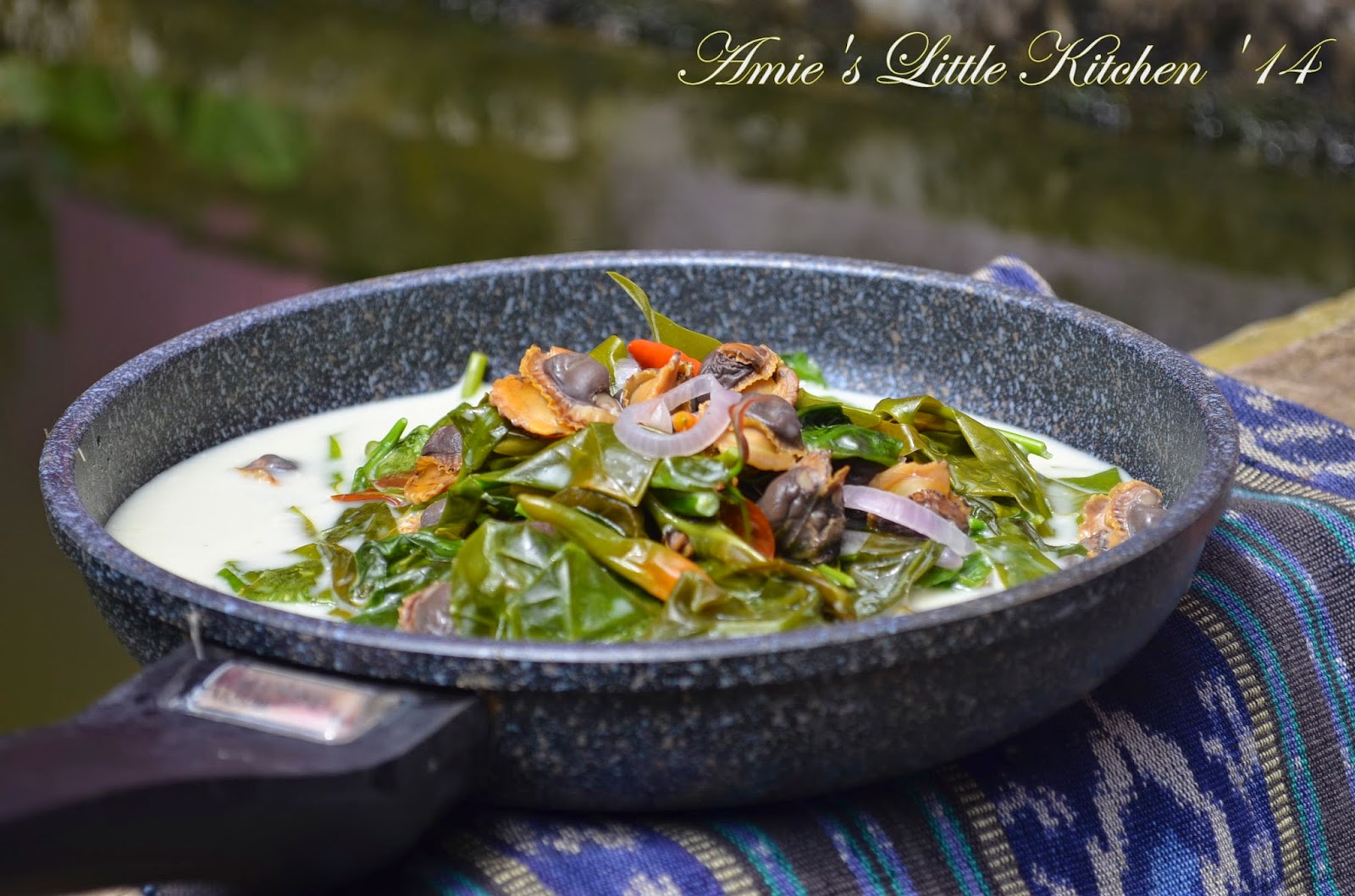 Godong So (Daun Melinjo) Masak Lemak Putih - Amie's Little Kitchen