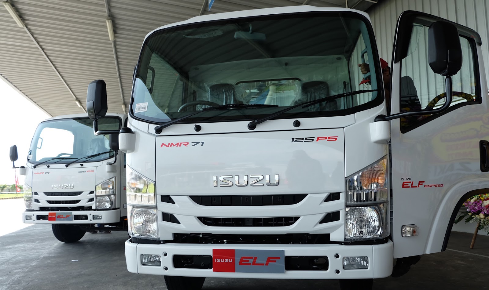 Keren 31+ Modifikasi Truk Isuzu Nmr