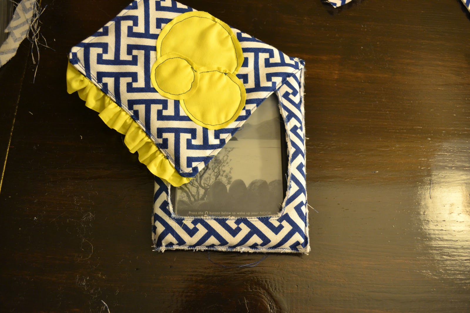 What Catie Did: Tutorial: Quilted Nook Case