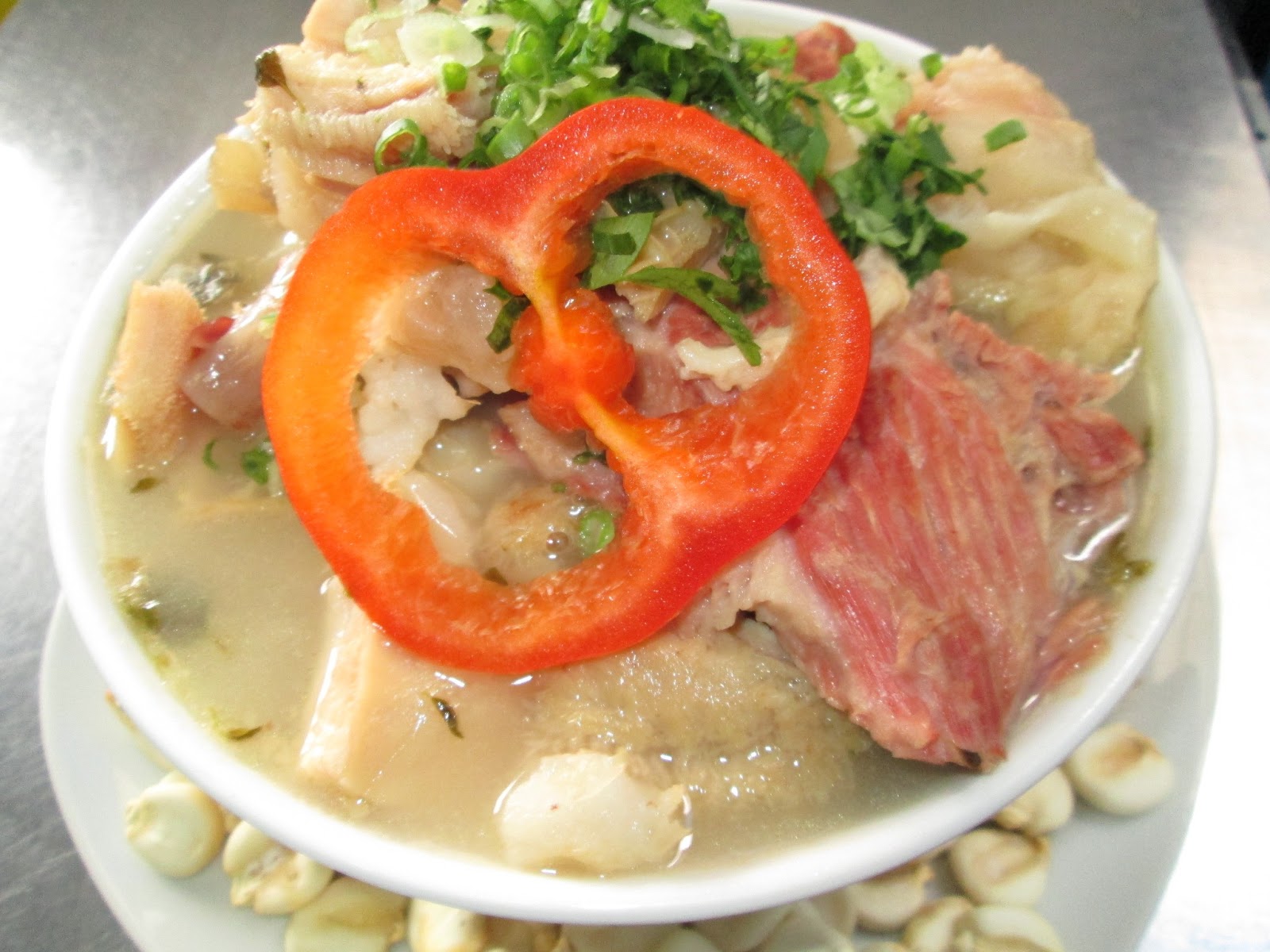 SUPER PERUANOS: DOÑA MARY, DE MIL OFICIOS A REINA DE LA PATASCA Y DEL ...