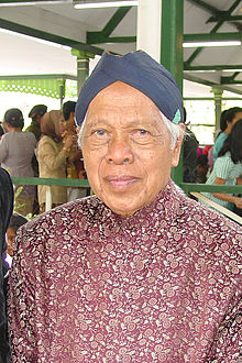 Biografi Selo Soemardjan - Bapak Sosiologi Indonesia - BIOGRAFI TOKOH ...