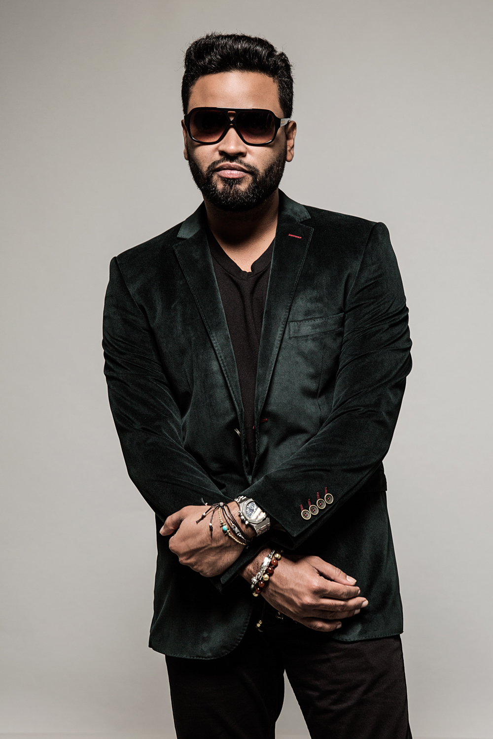 Biografia de Cantantes: BIOGRAFIA DE ZION