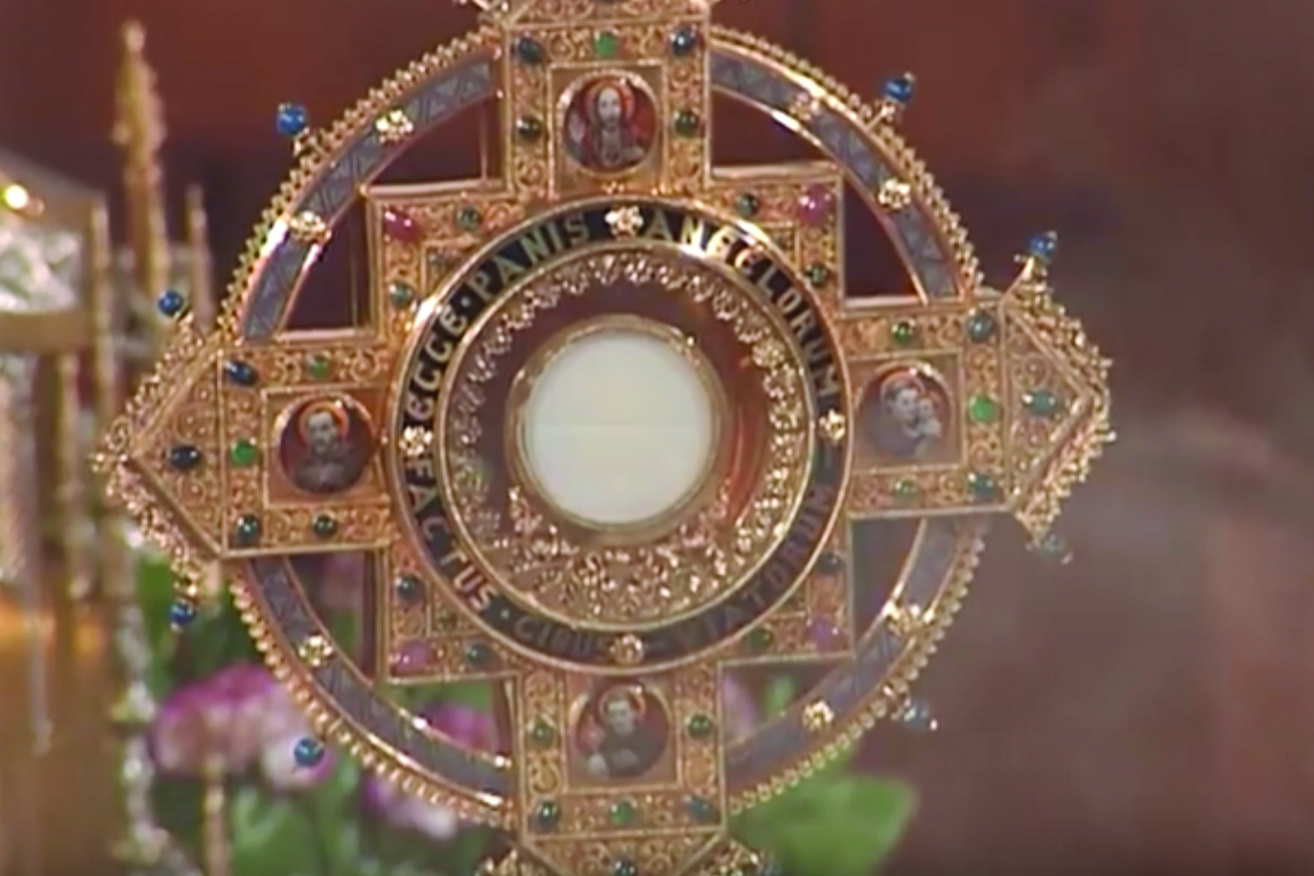 Connecticut Catholic Corner: EWTN Press Release: Weekly Holy Hours for ...