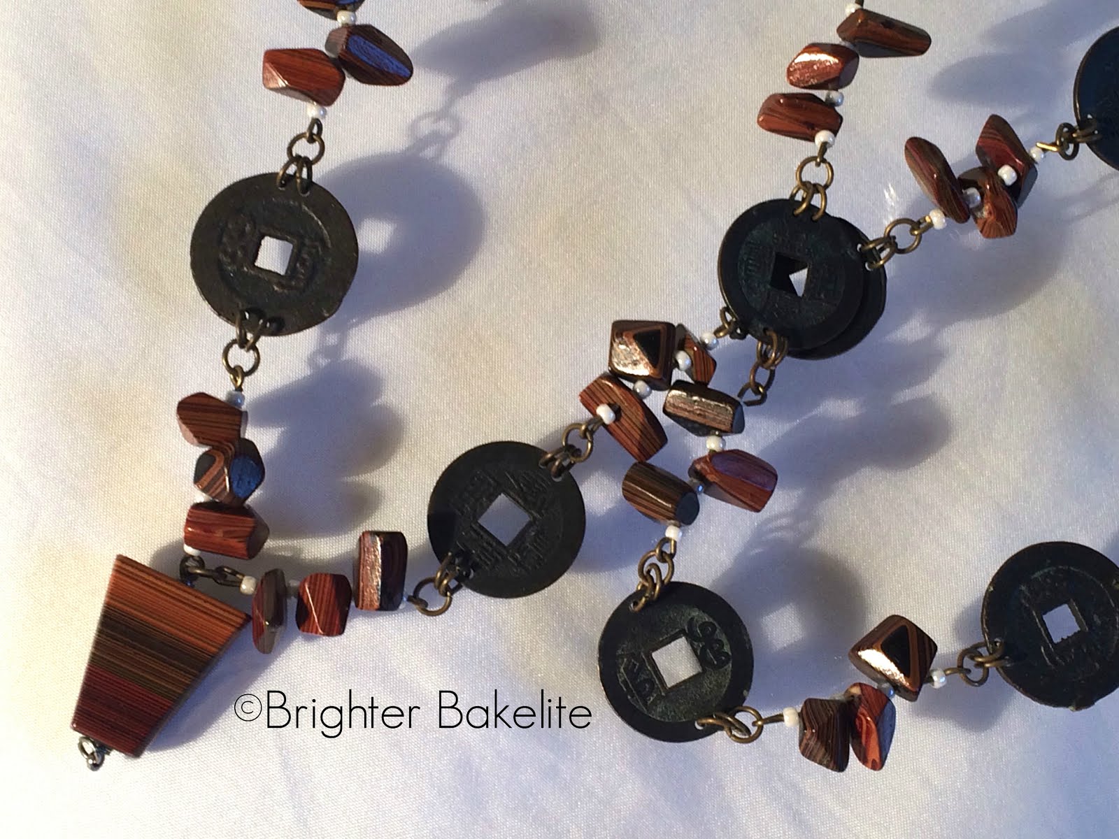 Brighter Bakelite: "Camo" Bakelite: Actual Bakelite, Car Paint, or what?