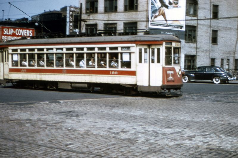 40 Rare Color Photos That Capture NYC Streetcars From Between the 1930s ...