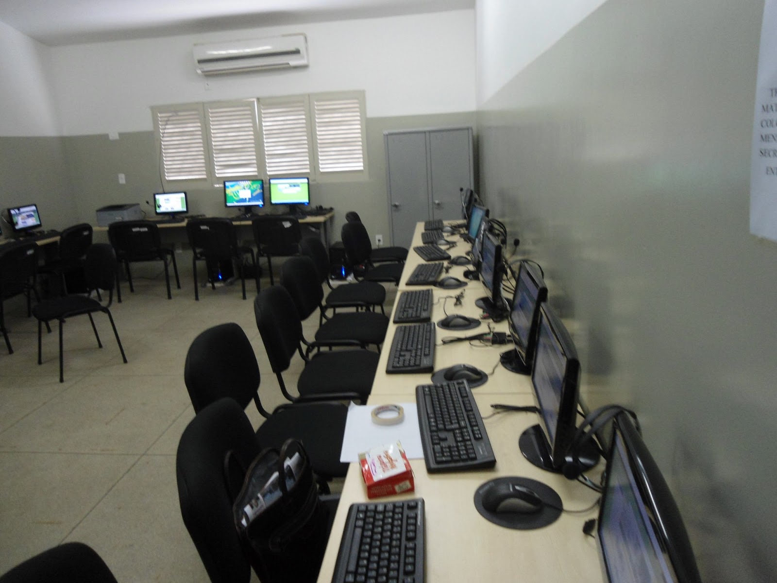 ROSA FIGUEIREDO DE LIMA: SALA DE INFORMATICA DA ESCOLA
