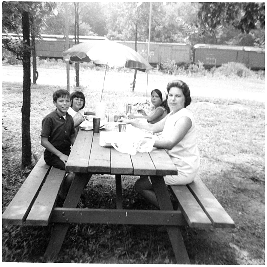 Bucks County History: Harrar family outing, 1966