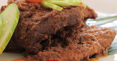 Ini Dia, 6 Keistimewaan Rendang Padang Restu Mande - NarasiLia.com