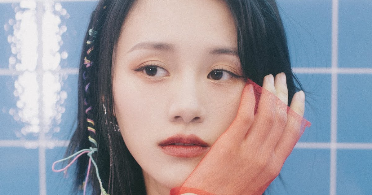 China Entertainment News: An Yuexi poses for photo shoot