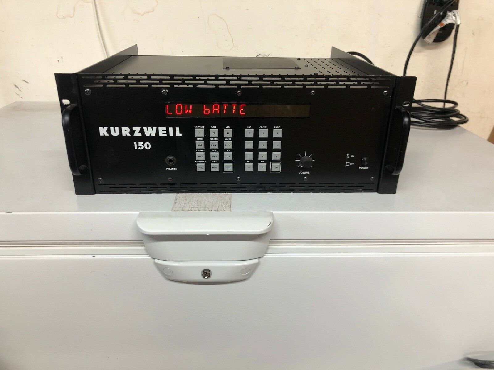 MATRIXSYNTH: KURZWEIL K150 Rack Synth Expander SN 86070098