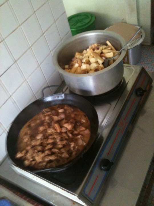 HoRNbiLL StORiES: Iban Traditional Food