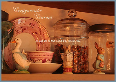Corgyncombe Courant: A Dollhouse, Beatrix Potter and Susan Branch!