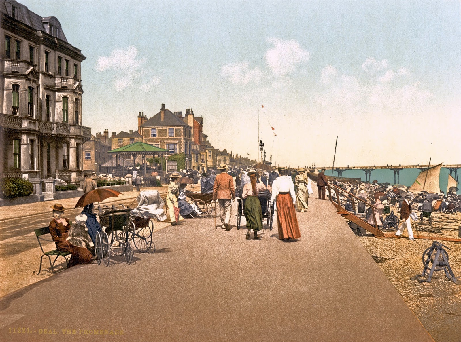 History in Photos: Photochroms - UK