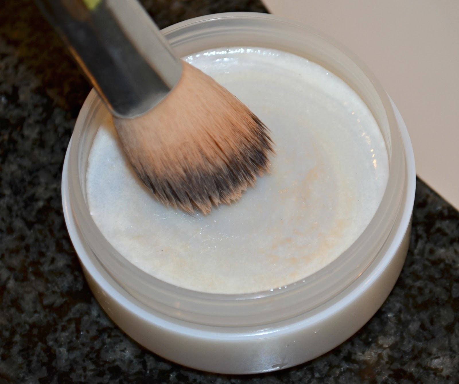 Shuga and Spice: Review: Blvd. Cosmetics Brush Shampoo & Conditioner