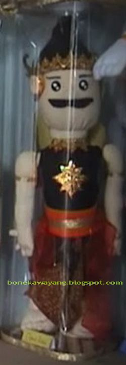 boneka wayang: Boneka Koleksi