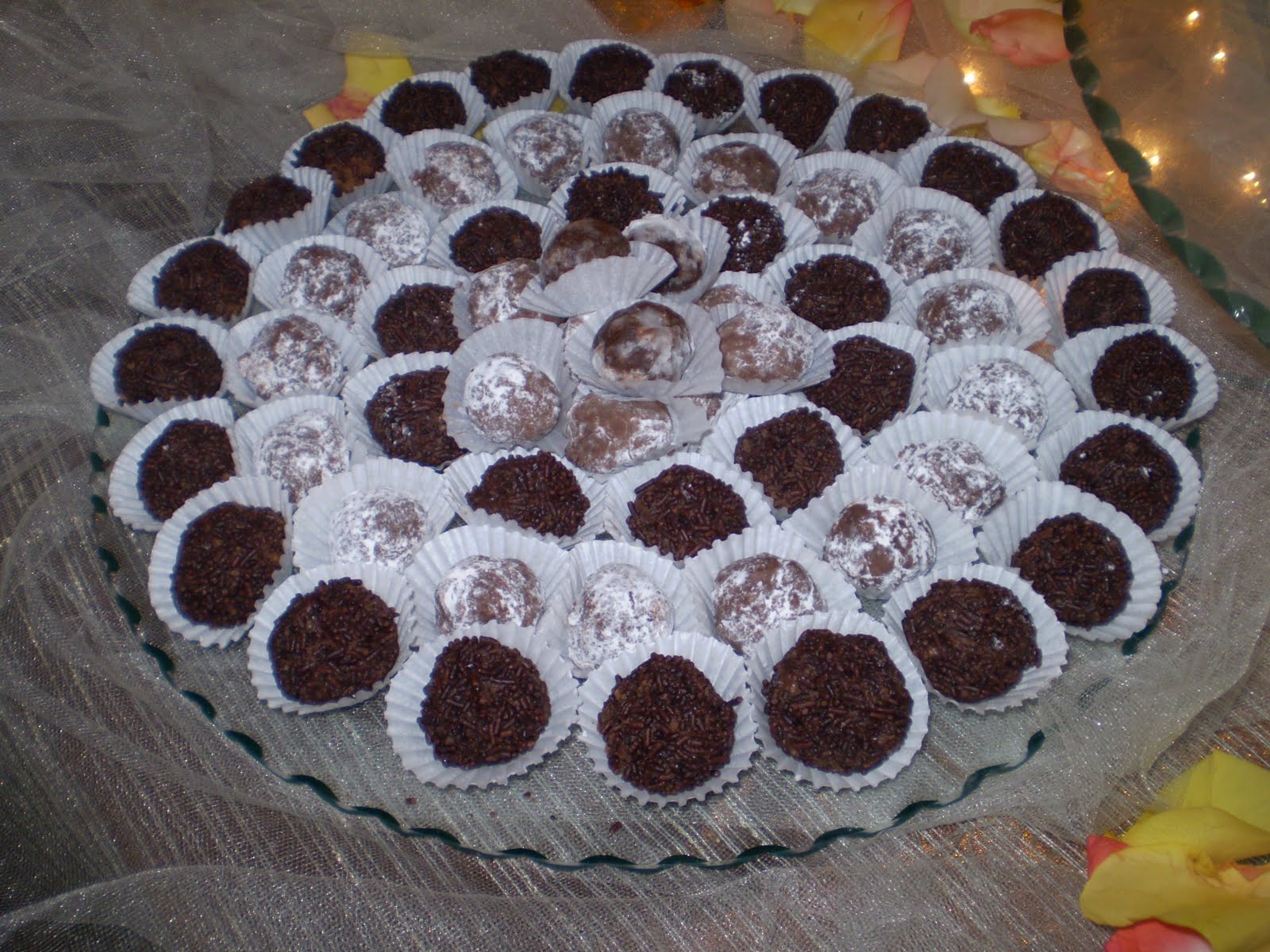 Mini dulces surtidos y pasapalos en Maracay: 300 Mini dulces surtidos ...