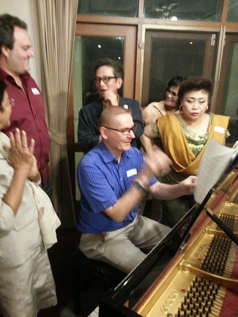 The.yRator.Club: Thank-You Party for Chartered members of the yRator ...