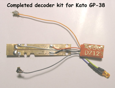 N Scale DCC Decoder Installs: DZ123 in a Kato GP38 or GP50