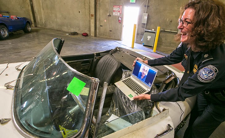 Auto robado regresa a su dueño después de 46 años