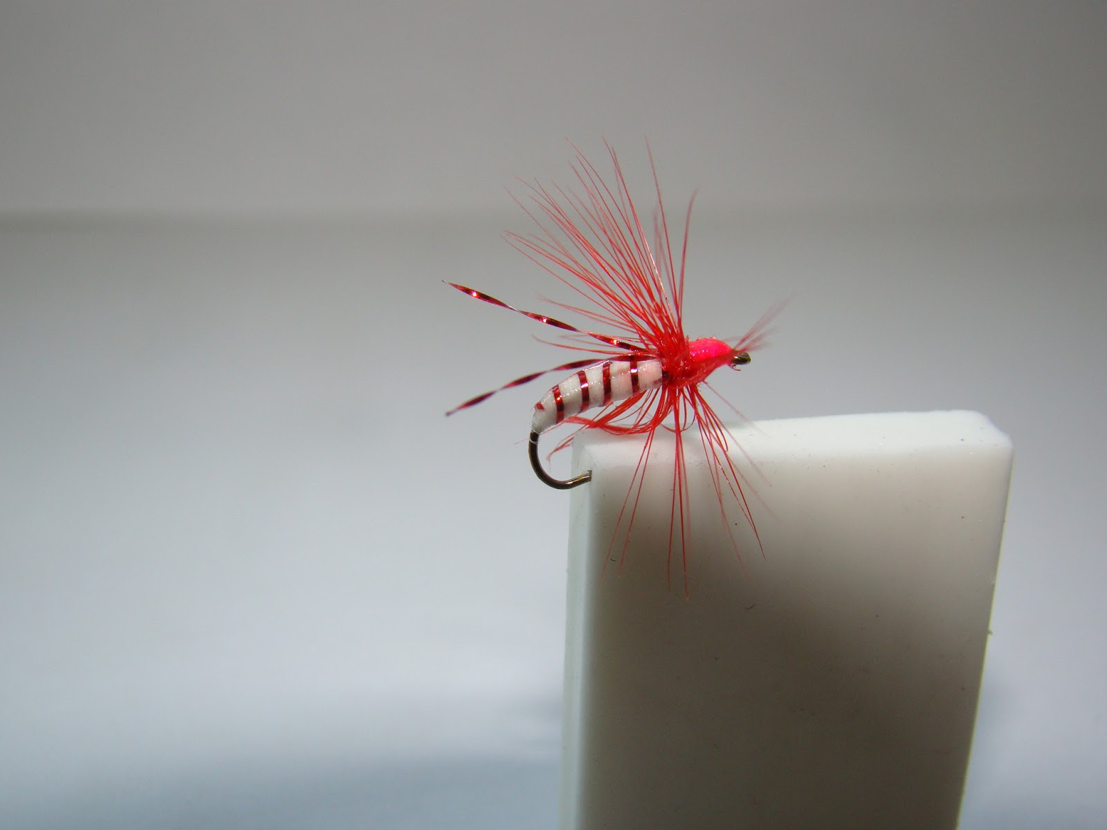 Pescuit cu musca artificiala: Taparina ROSIOARA