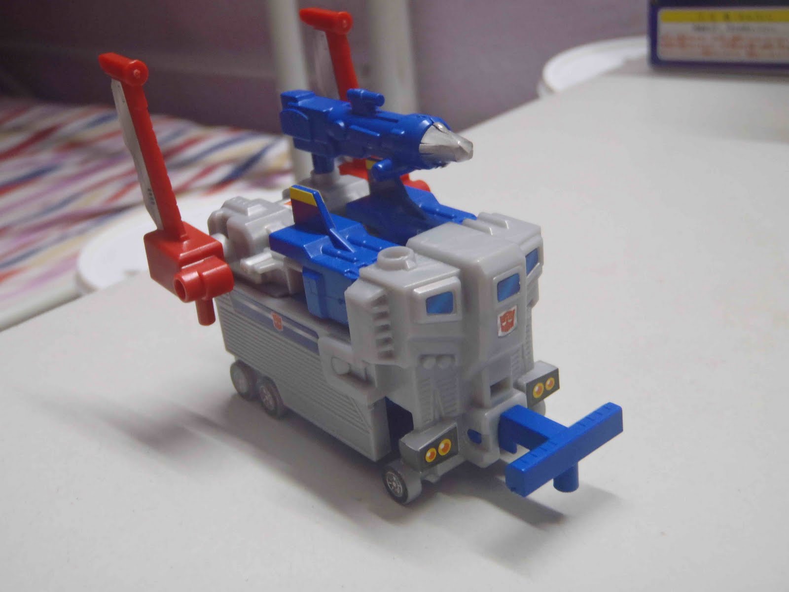 New Planet Cybertron: Transformers Review – Super Ginrai & Godbomber ...