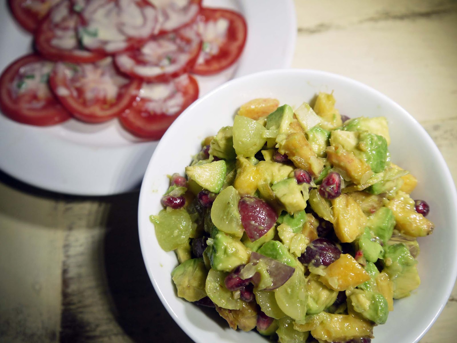 Alf Cooks Vegetarian: Fruit Guacamole (Guacamole con frutas)