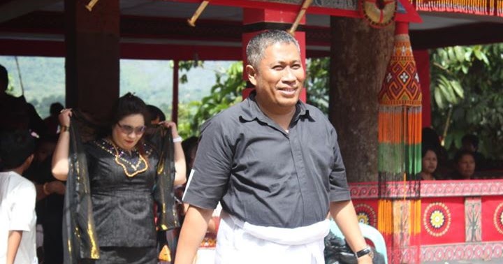 DAENG ANNAR SILSILAH PUANG LAKIPADADA Ri TORAYA & PUANG SANGALLA ...