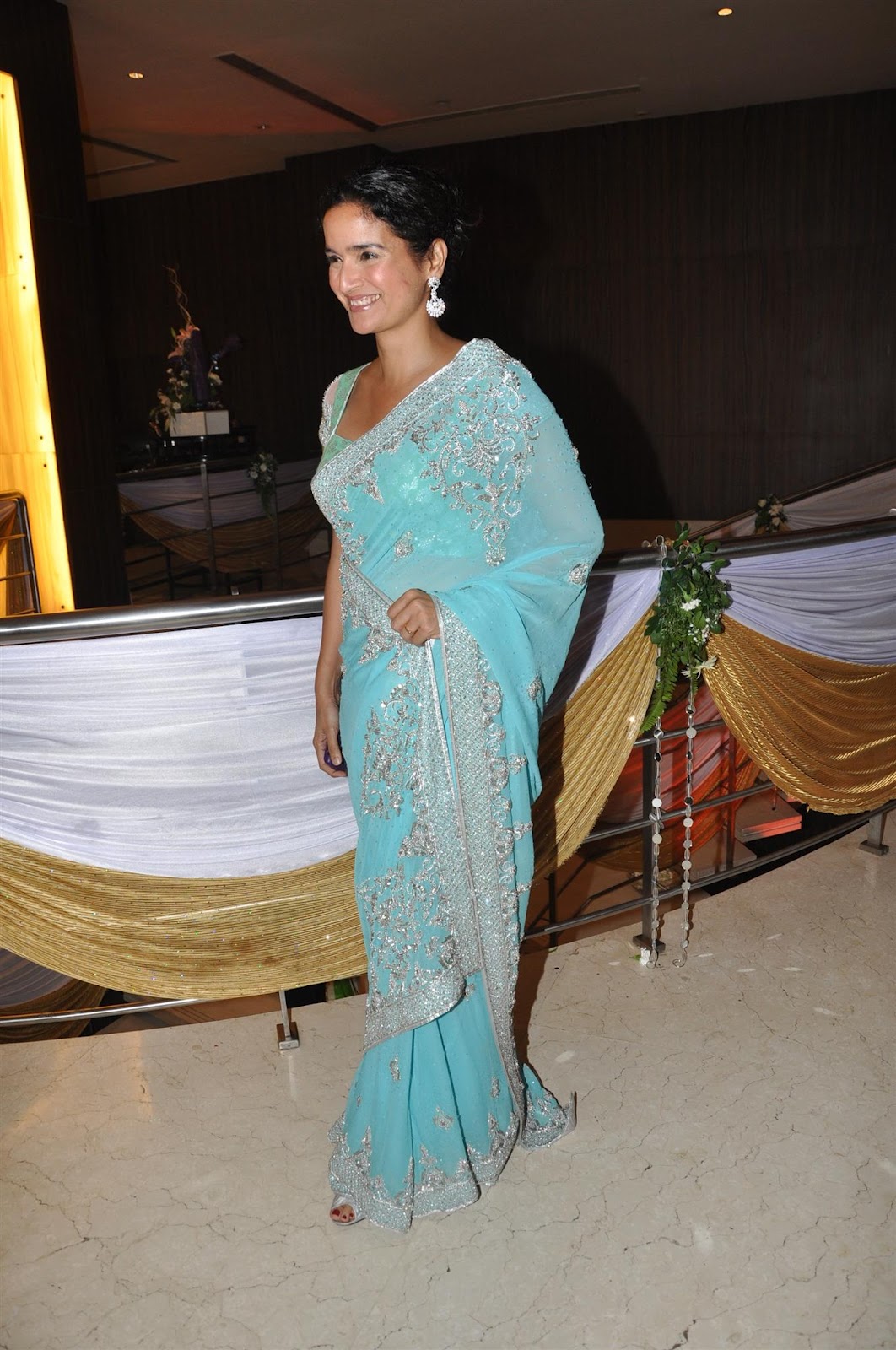 Movie Gossips and Latest Movie Stills: Stars At Suraj & Monali Godambe ...