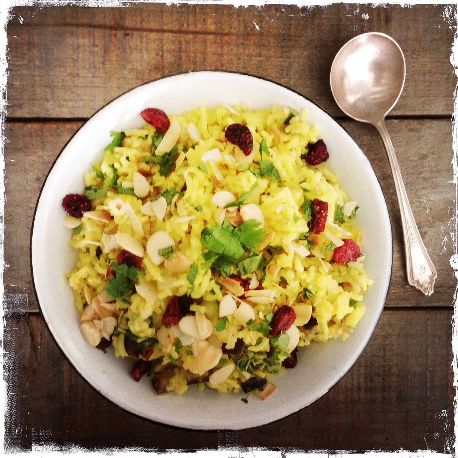 Ma cuisine à moi: Mon riz au safran (recette colorée)