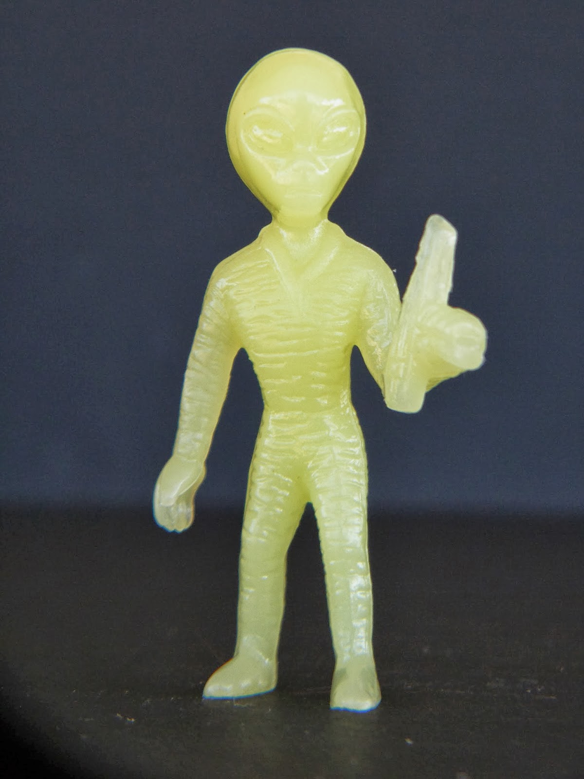 Toys and Stuff: Lionel Repo Aliens