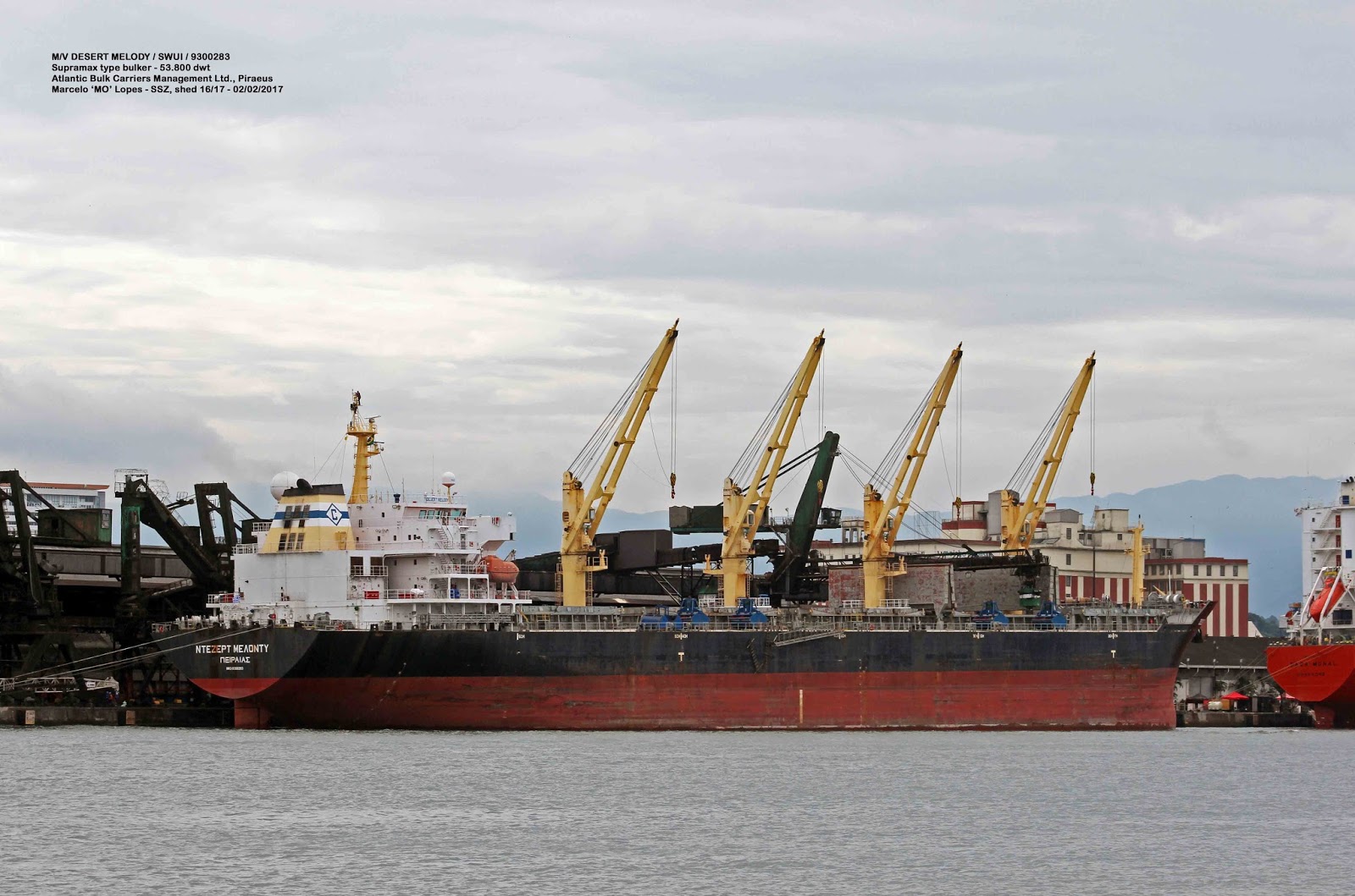 Santos Shiplovers: M/V Desert Melody / SWUI, Loading suggar in bulk at ...