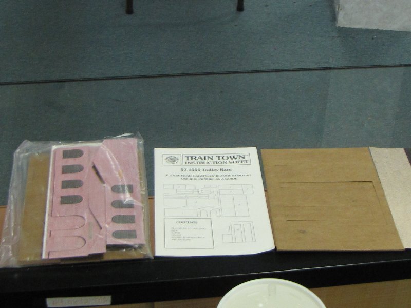 Michelles Nscale/Zscale/Tgauge Model Trains: N-SCALE PAPER BUILDINGS