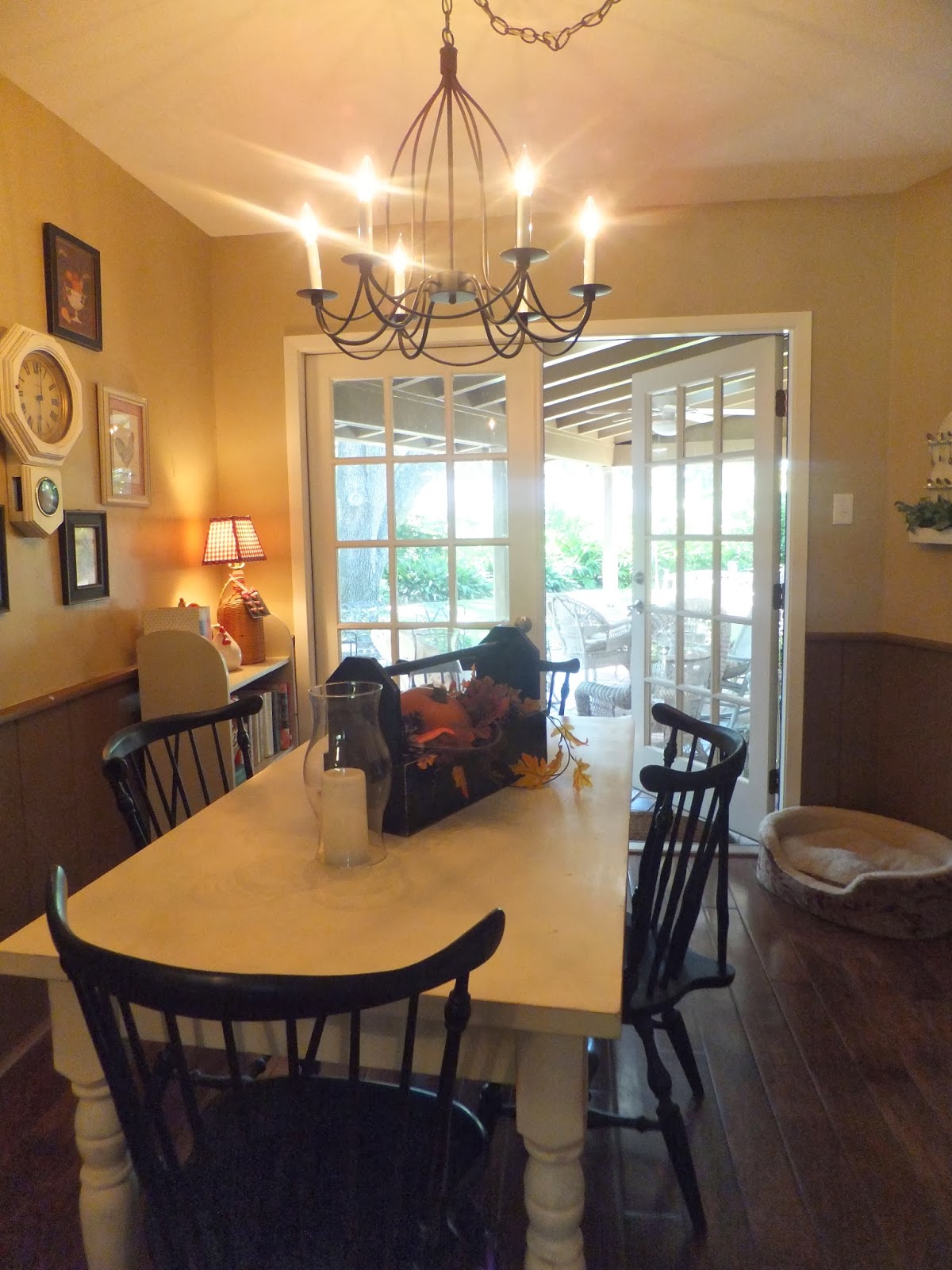 Ash Tree Cottage: Come See My Breakfast Room