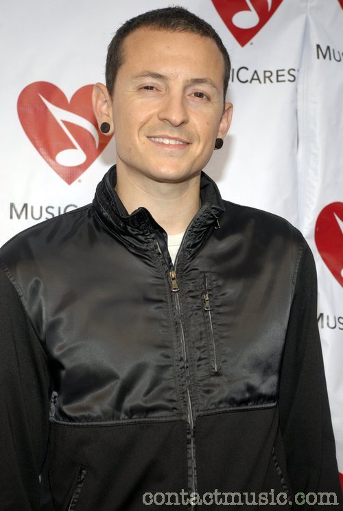 LP Underground: - CHASTER BENNINGTON