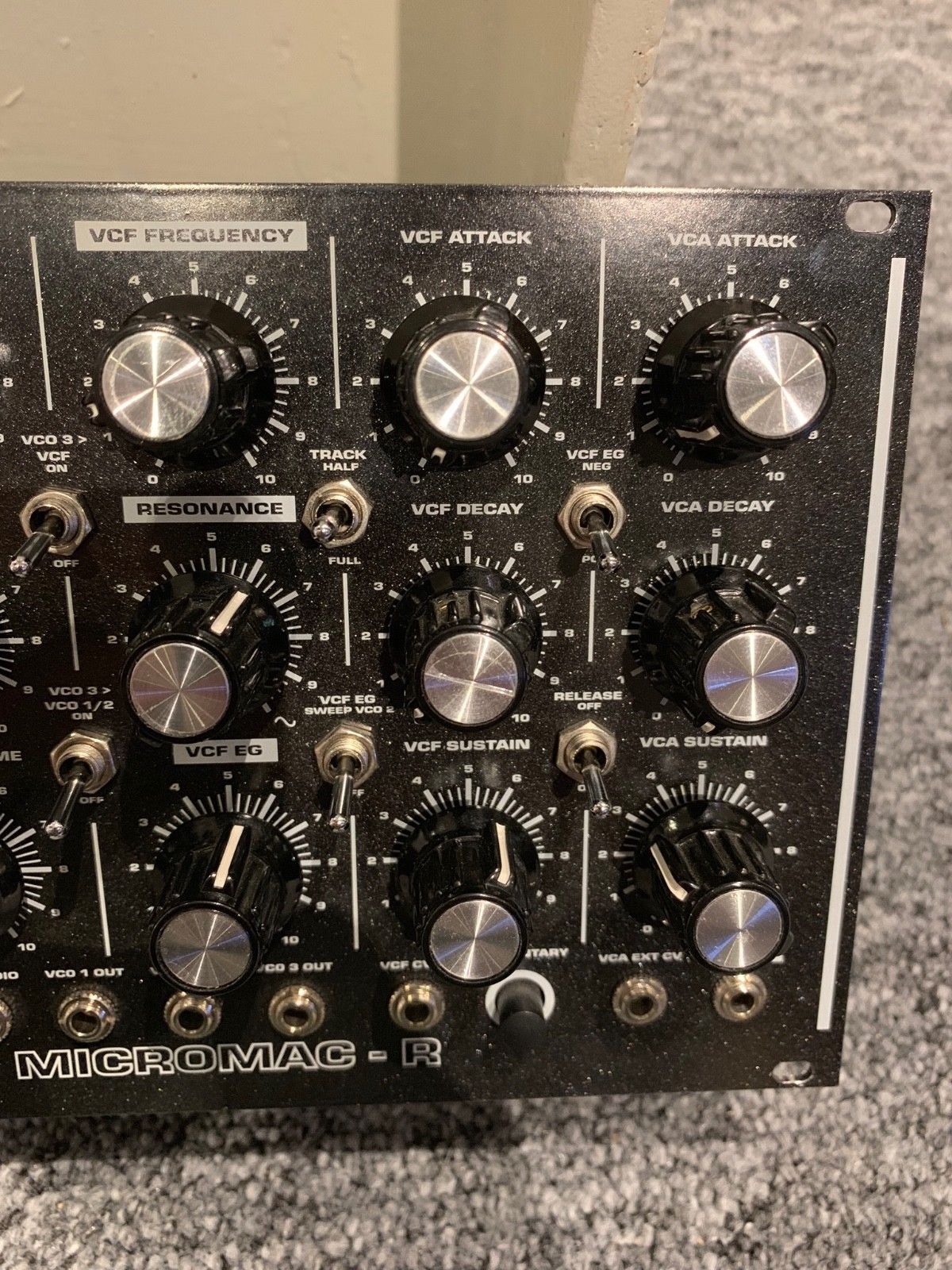 MATRIXSYNTH: Macbeth Micromac R