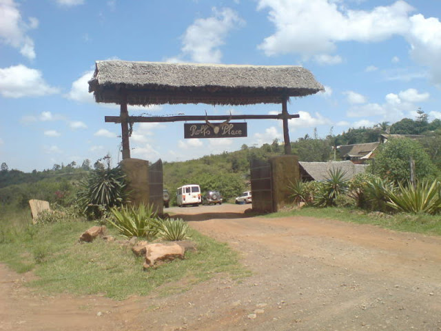 Camera Kenya: Rolf's place