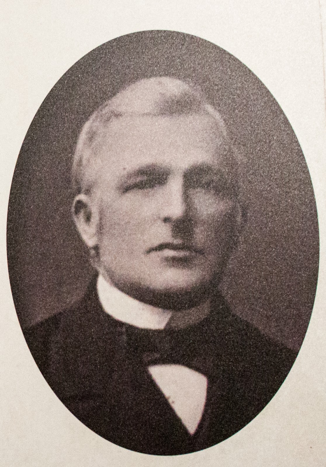 O cão que fuma...: QUIZ: Irmão de Van Gogh