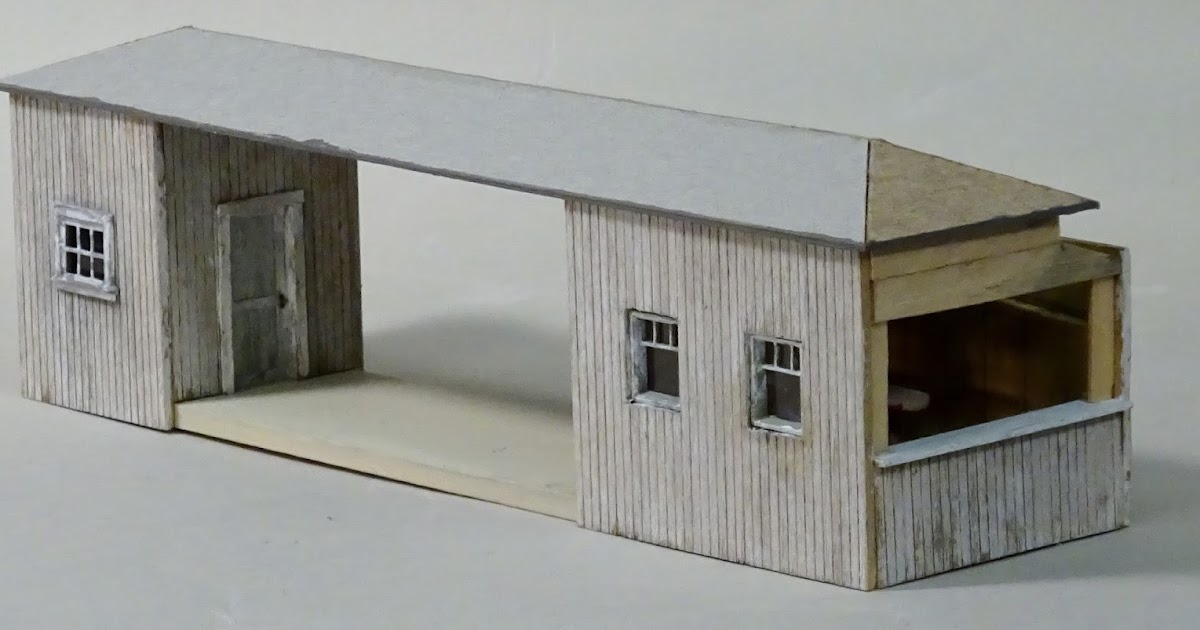 Model Railroad Minutiae: Trackside platform sheds start