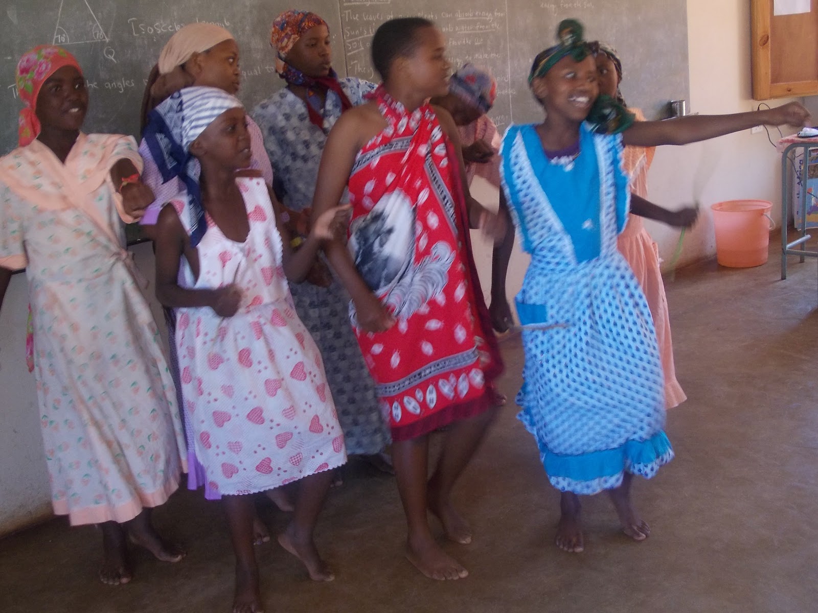 Inqolayolwazi Primary School: Gallery