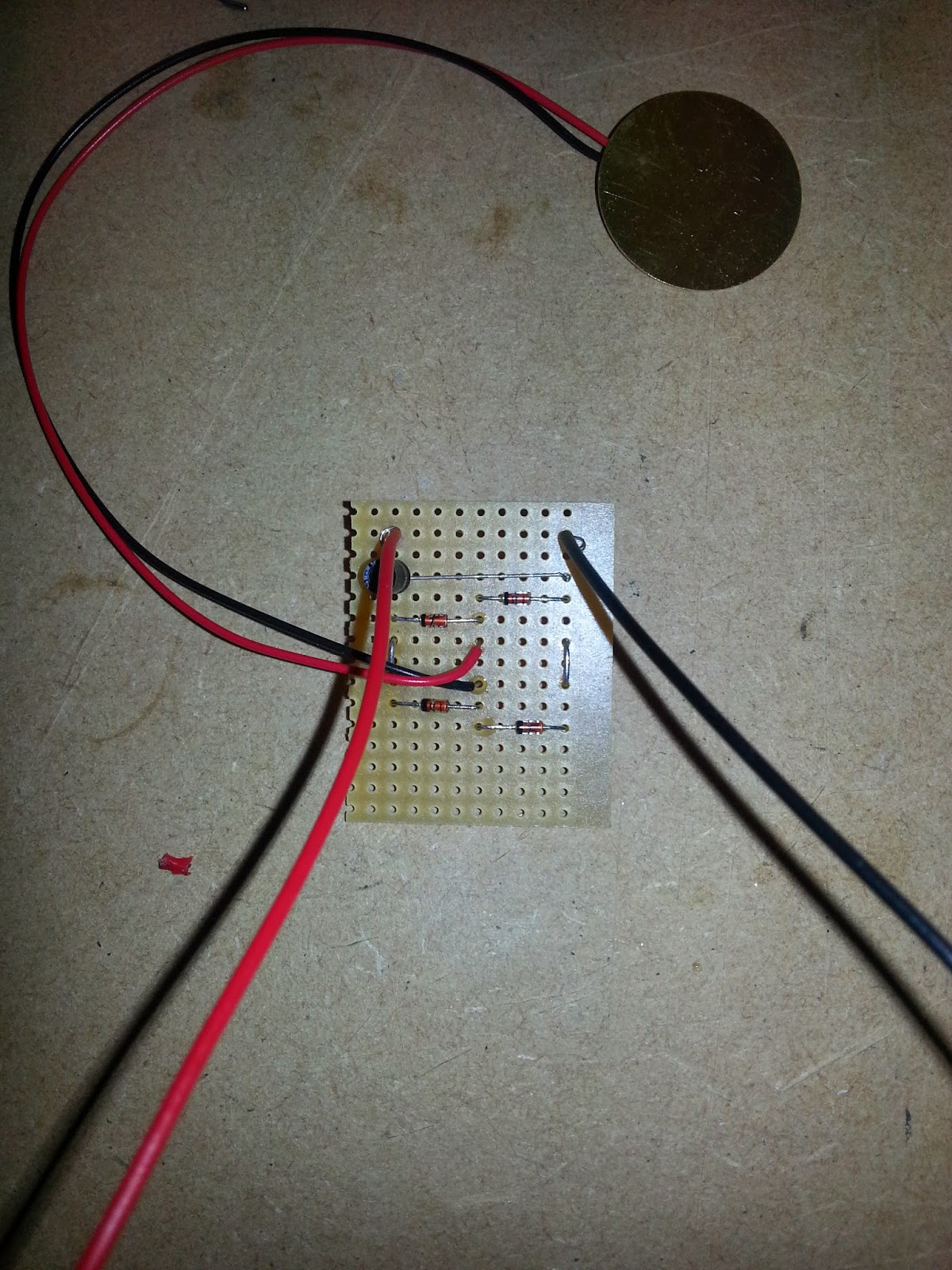 The Crapworks: Airsoft hit detector prototype