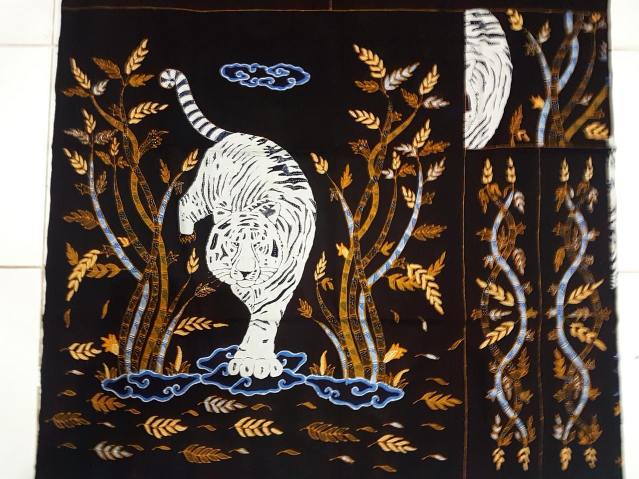 Info 18+ Batik Motif Harimau