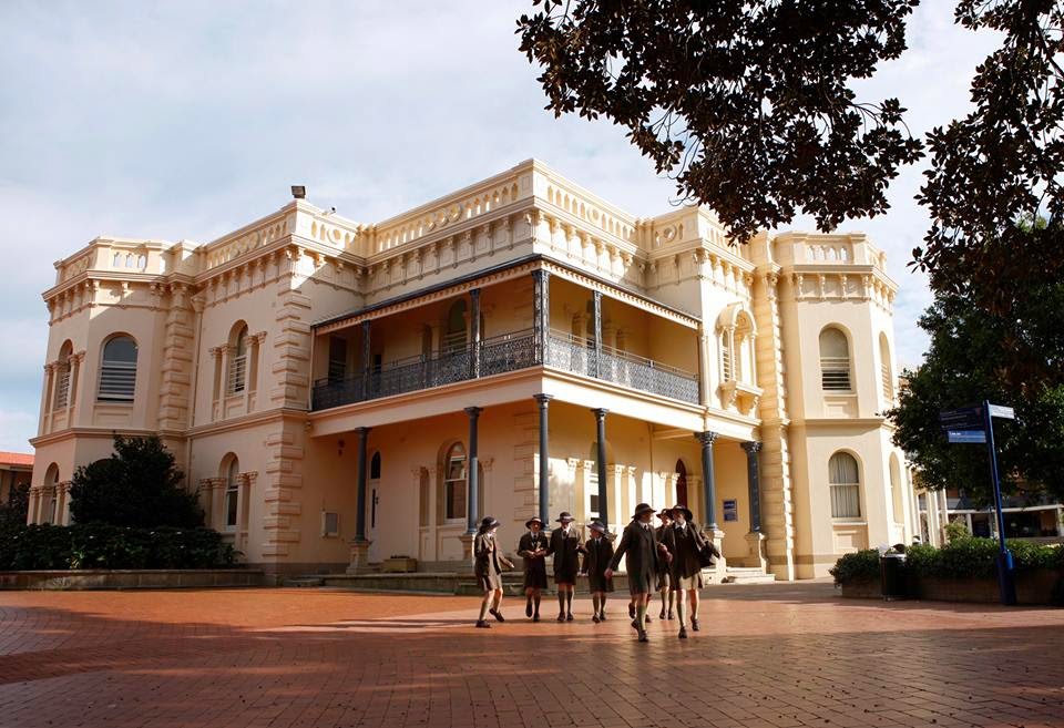 Dalton page Roel Röhner: A great internship at the Ascham School!