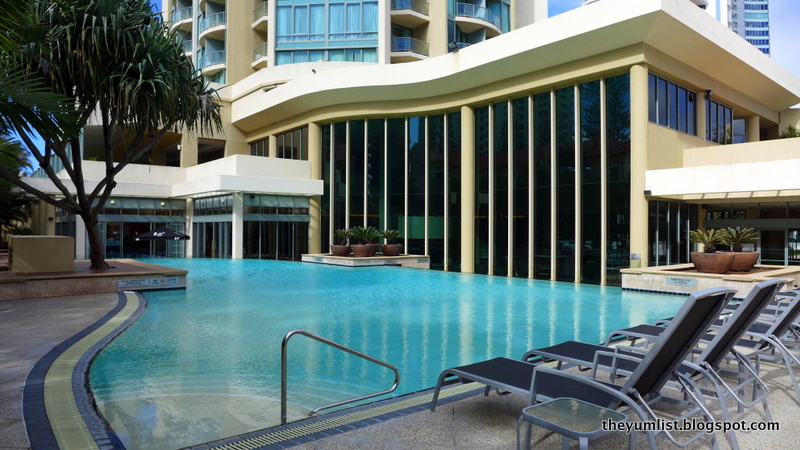 Mantra Legends Hotel, Surfer's Paradise, Gold Coast, Queensland ...