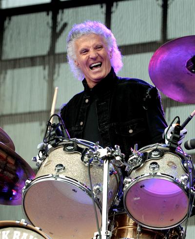 Zona Rock Dan Metal : DON BREWER