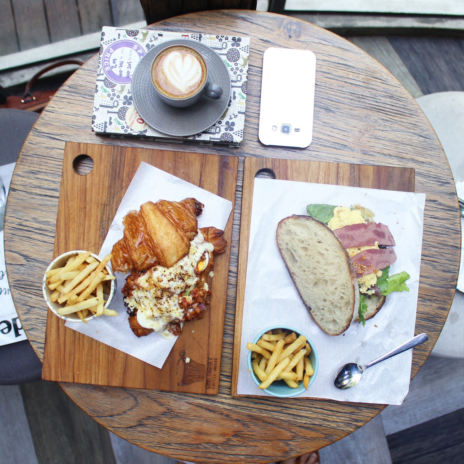 One Eighty Coffee & Music, Bandung - Icha Khairisa