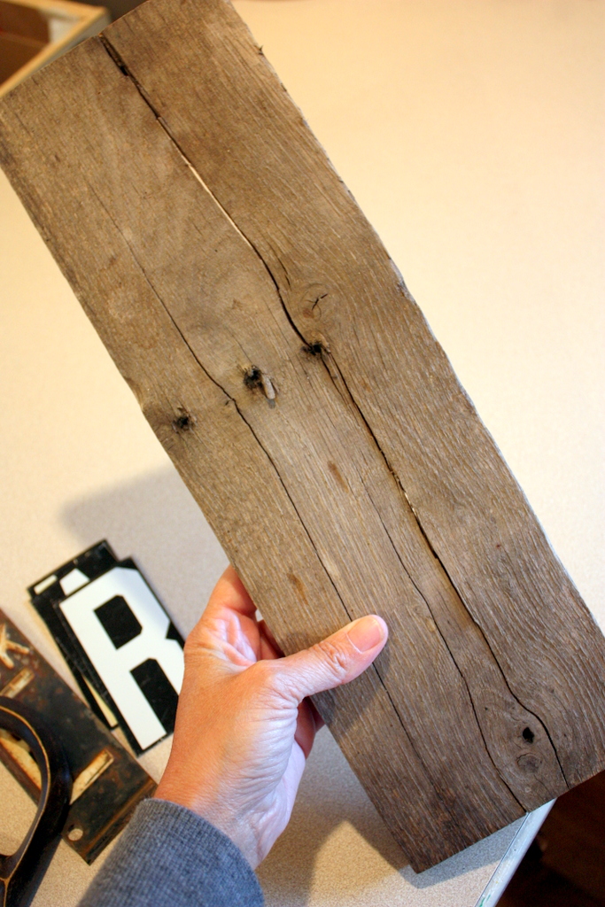 Sweet Something Designs: DIY Junk Sign