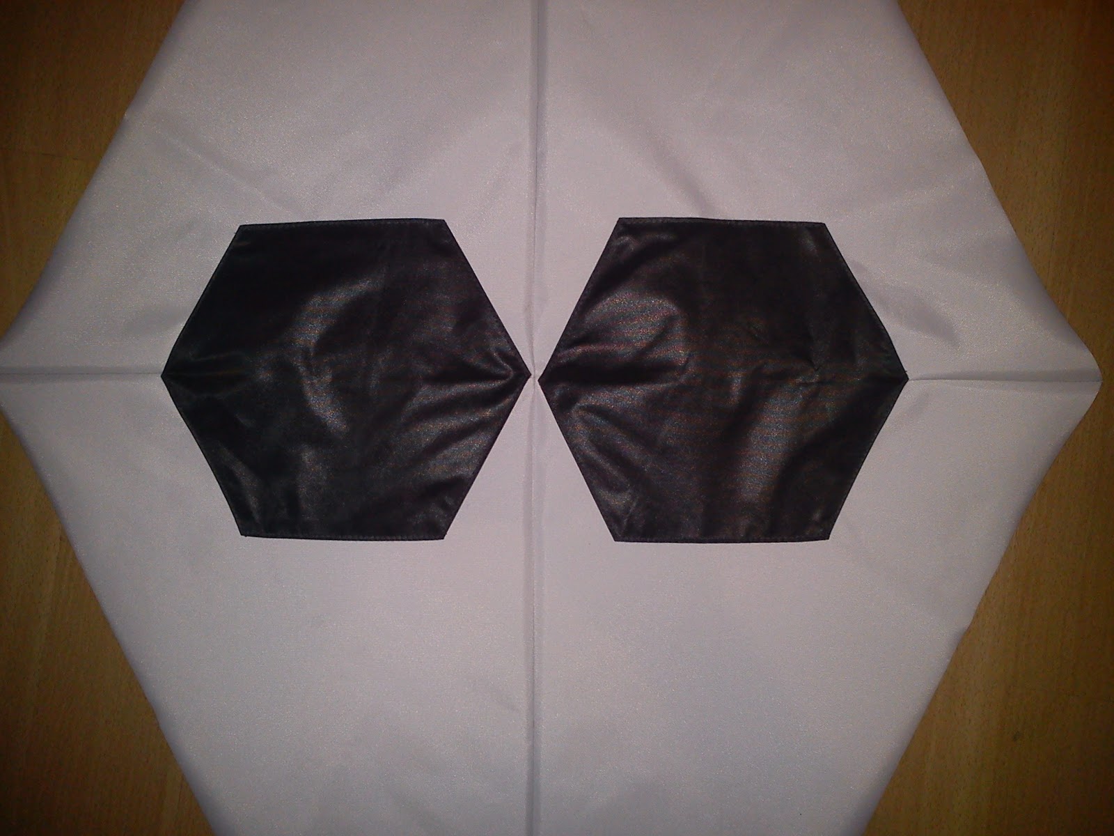 Scott Rennie: The Hexagon Body Armour