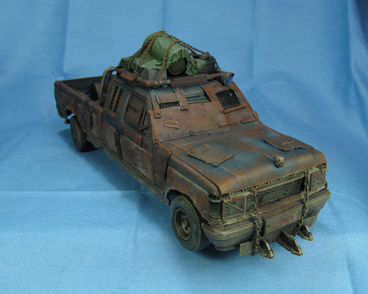 MASSIVE VOODOO: MAD MAX ENTRIES Round 8